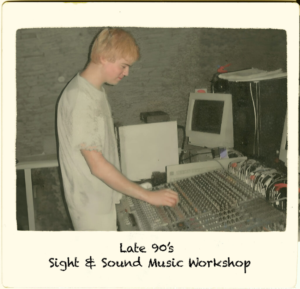 About – Jason Sanderson